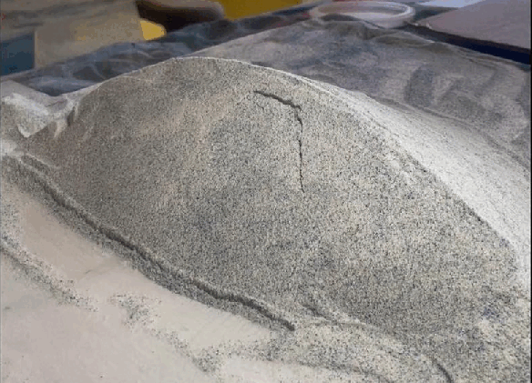 Scale model landslides show what happens if you mess with a landslide ...